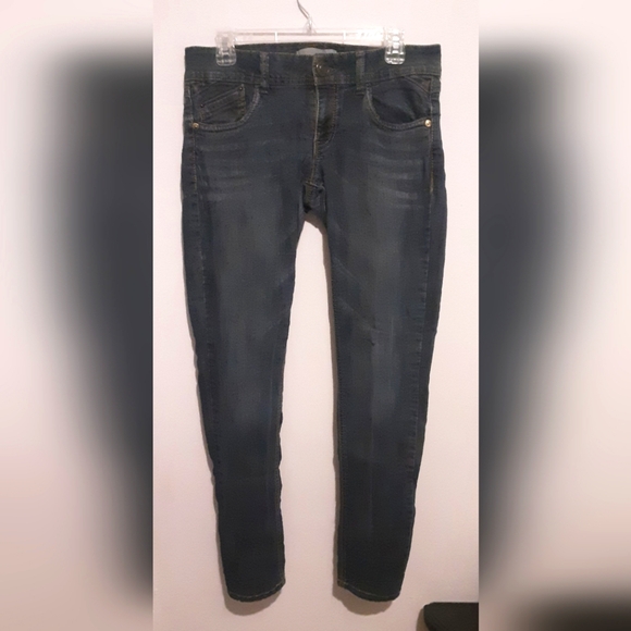 Rewind | Jeans | New Listing 526 Rewind Low Rise Skinny Lightweight ...